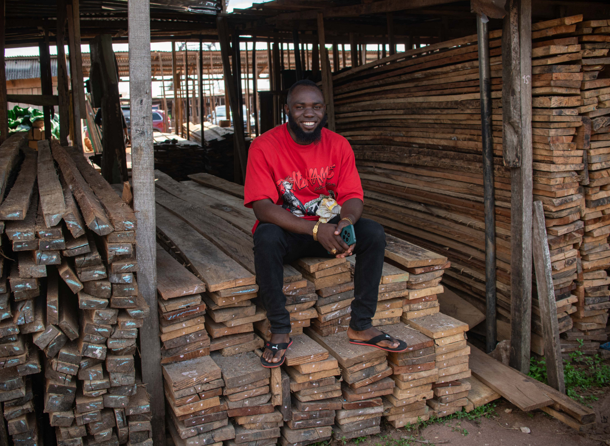 Thousands of Nigerians Rebuilding Their Lives After Returning Home